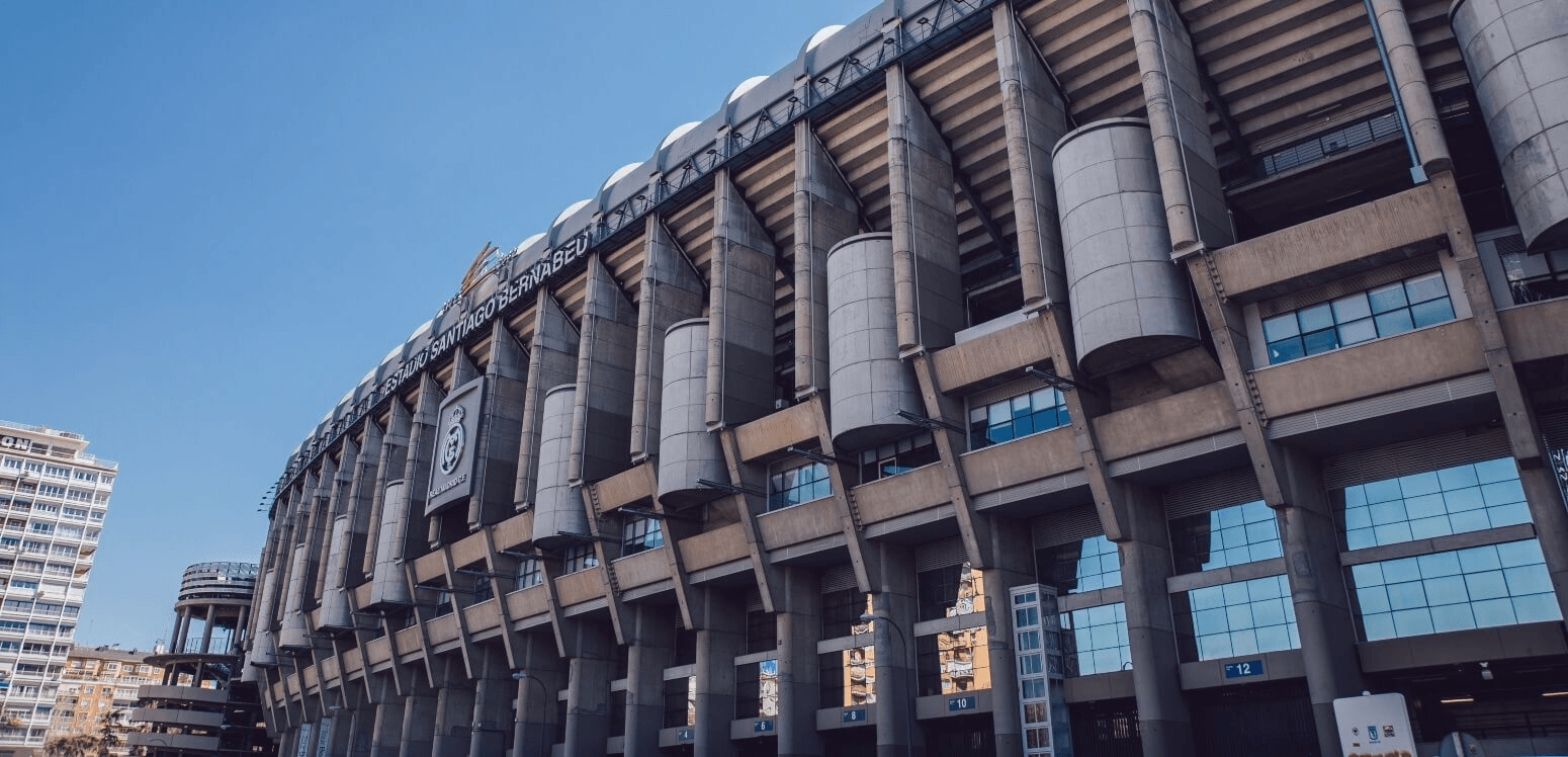 Estudiar en Madrid | IE University Driving Innovation www.ie.edu