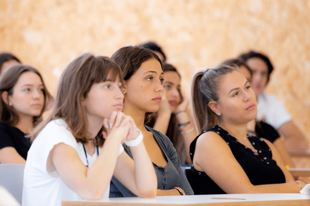 Honours Program | IE University