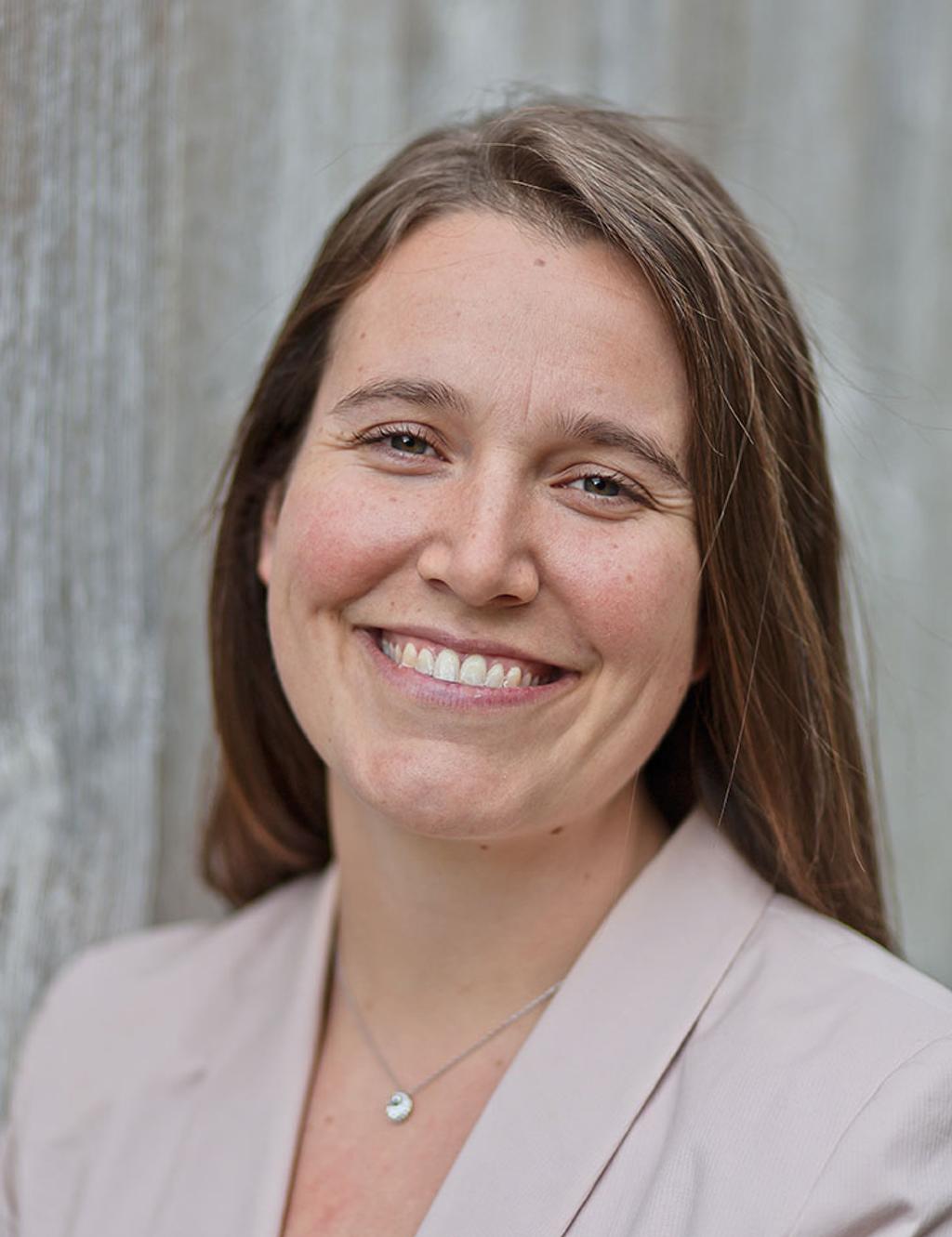 Florence Williams | IE Business School