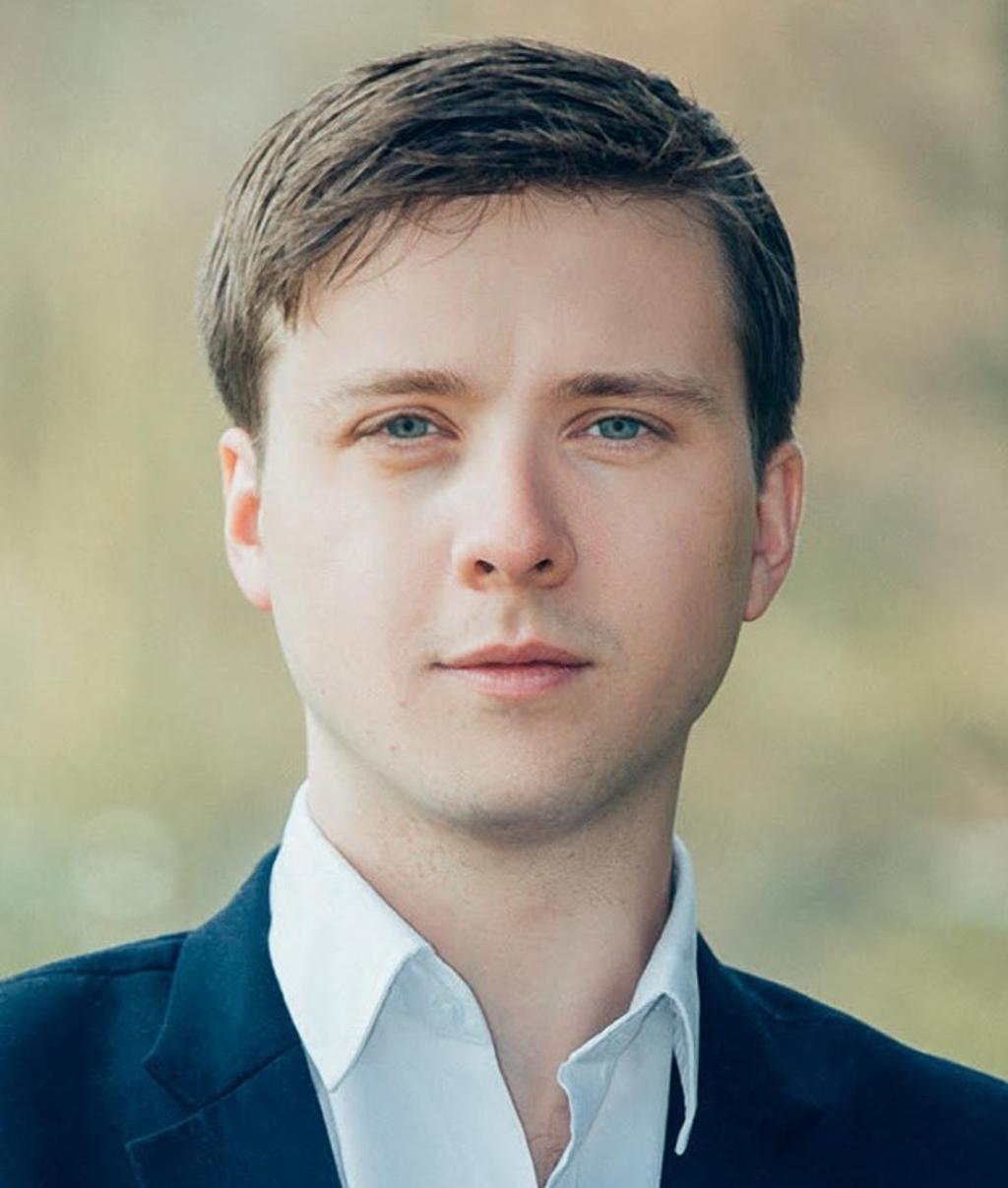 Maximilian von Hoyningen | IE Alumni Story