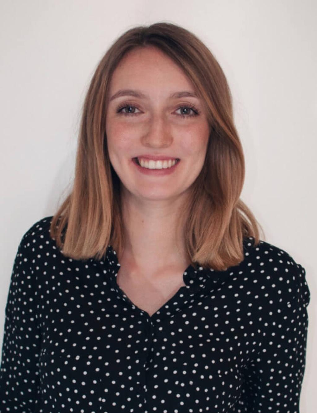 Angela Selzer - Alumni