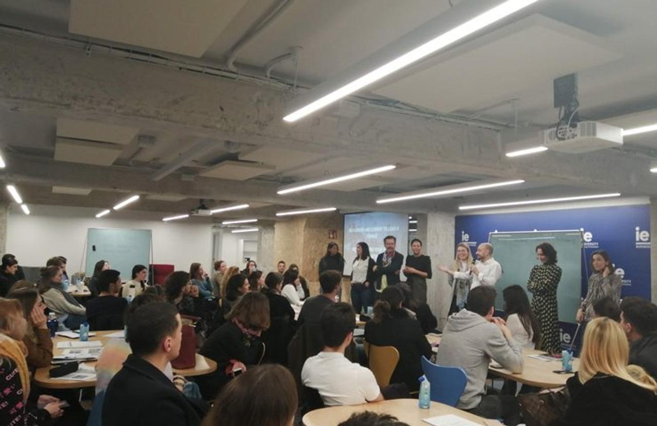 Honours Program | IE University