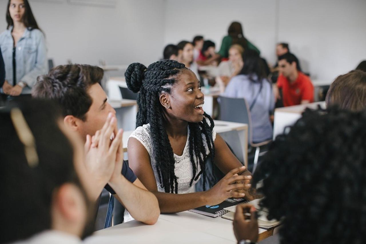 Financial Aid for Undergraduate Students | IE University