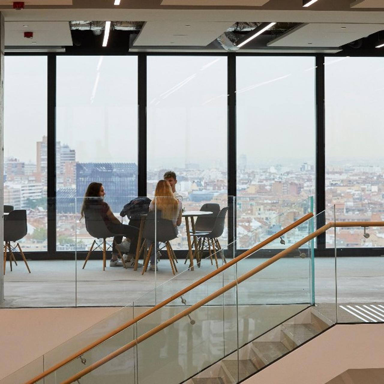 IE University | Universidad Internacional