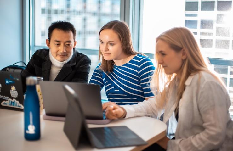 Kick-off Your Career Success - Services for Students | IE