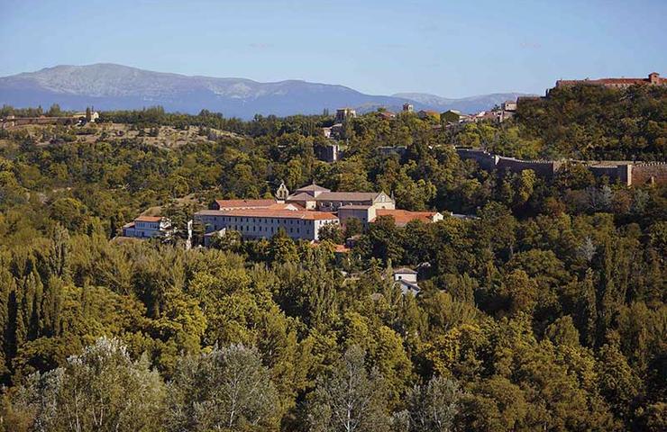 IE University: International University in Spain Devoted to Excellence