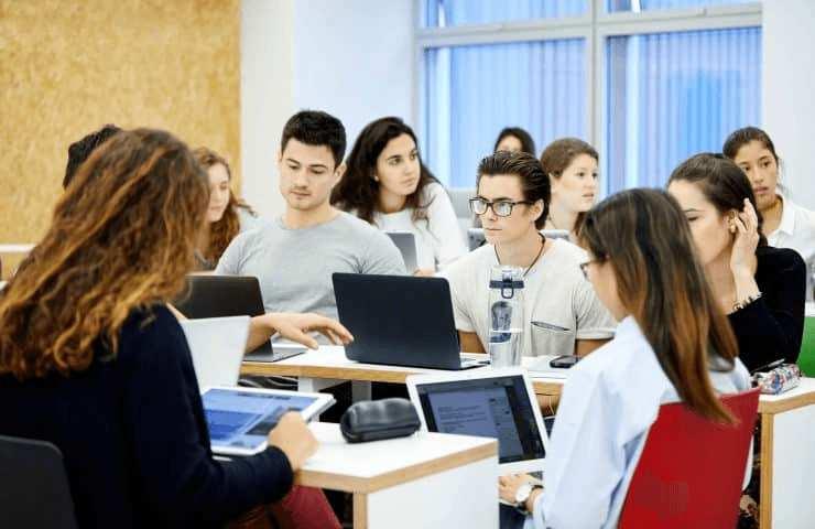 Study Plan - Dual Degree in Laws and International Relations | IE