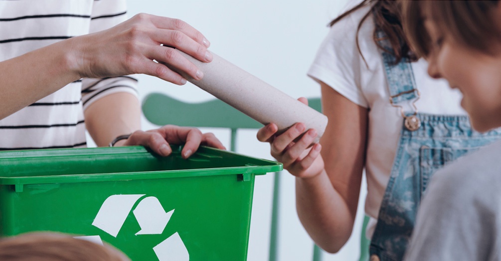 A study about the Spanish consumers’ attitude and knowledge to face ...