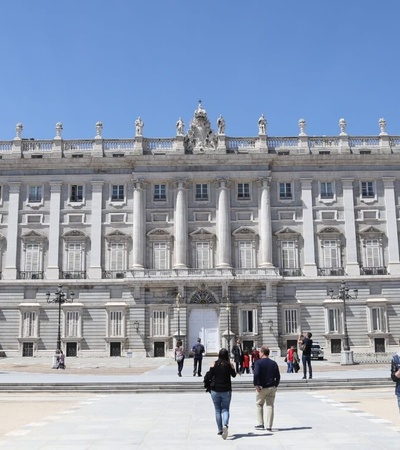 Study in Madrid | IE University Driving Innovation - www.ie.edu