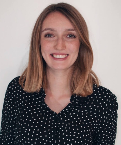 Angela Selzer - Alumni