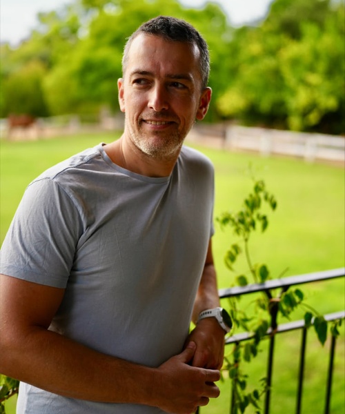 Yoav Bloch - Experience | IE Business School