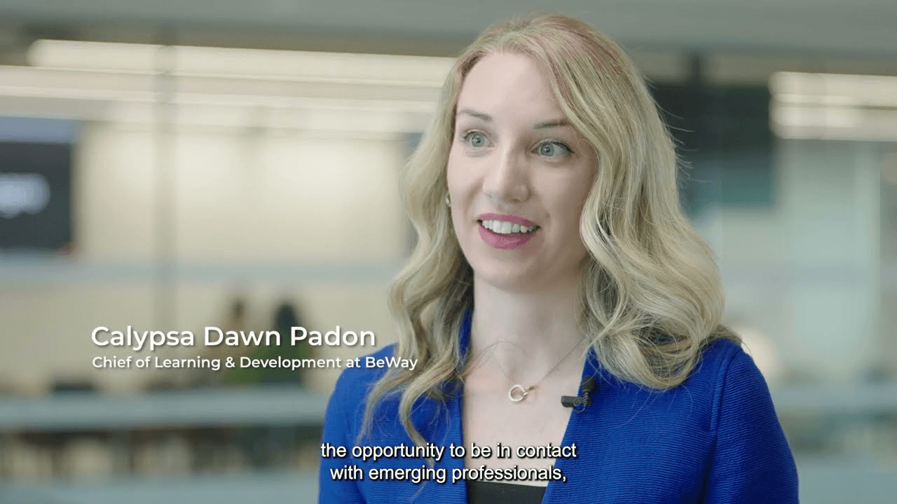 Beyond the Classroom - Bachelor in Behavior & Social Science | IE