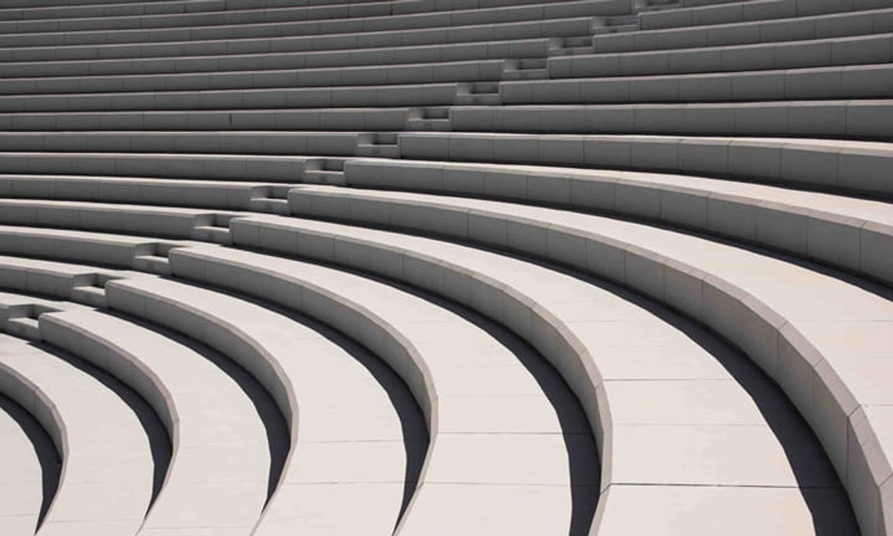 Bachelor in Political Science - comprehensive overview | IE University