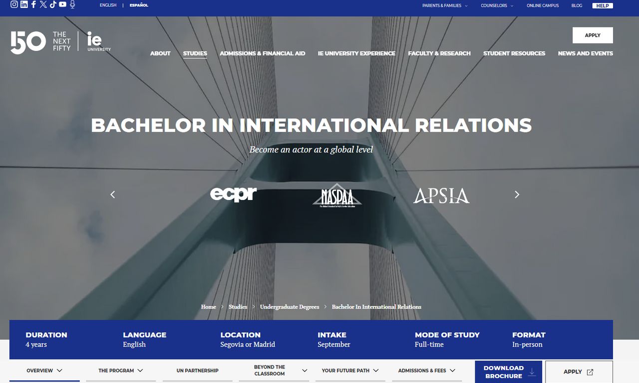 Bachelor in International Relations | IE University