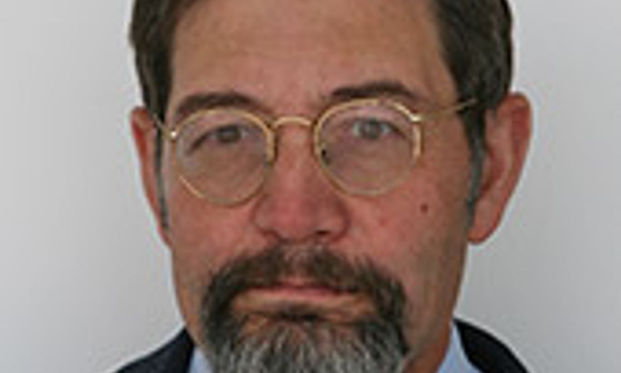 Carlos García Suarez - Faculty | IE