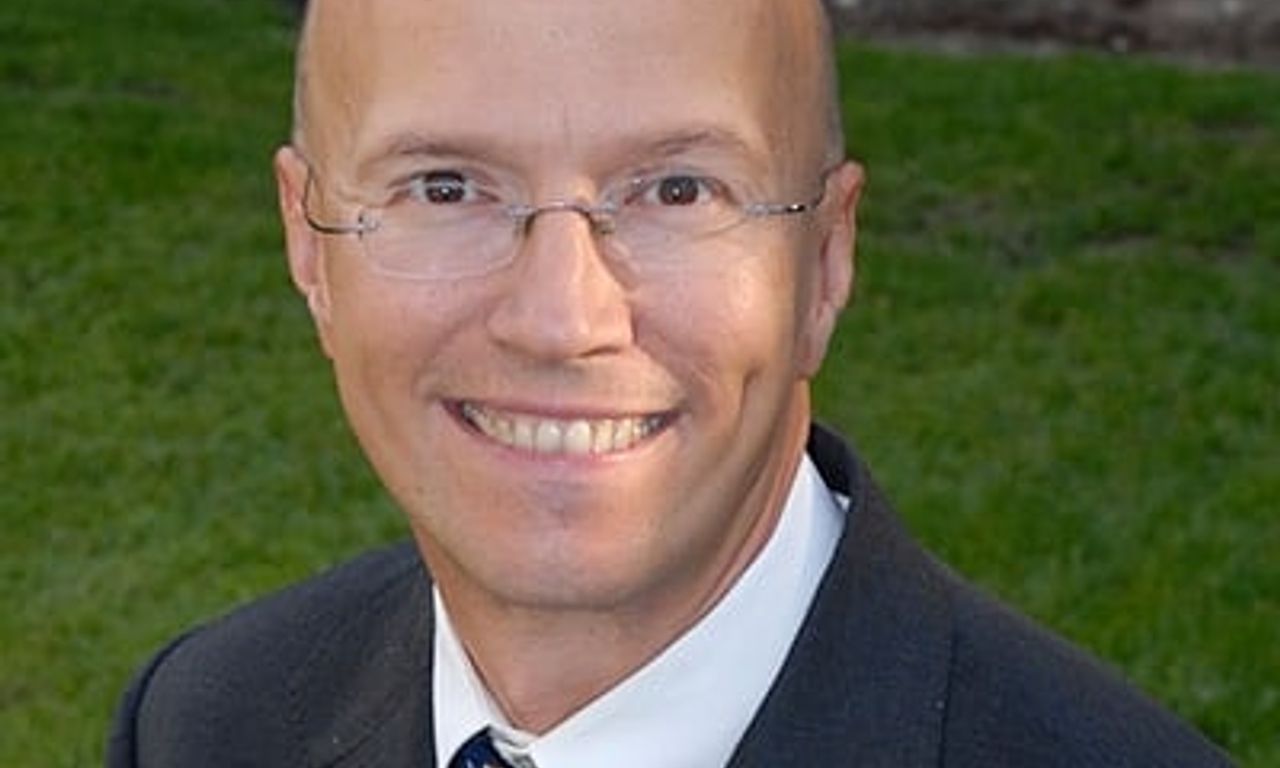 Daniel Corsten - Faculty | IE