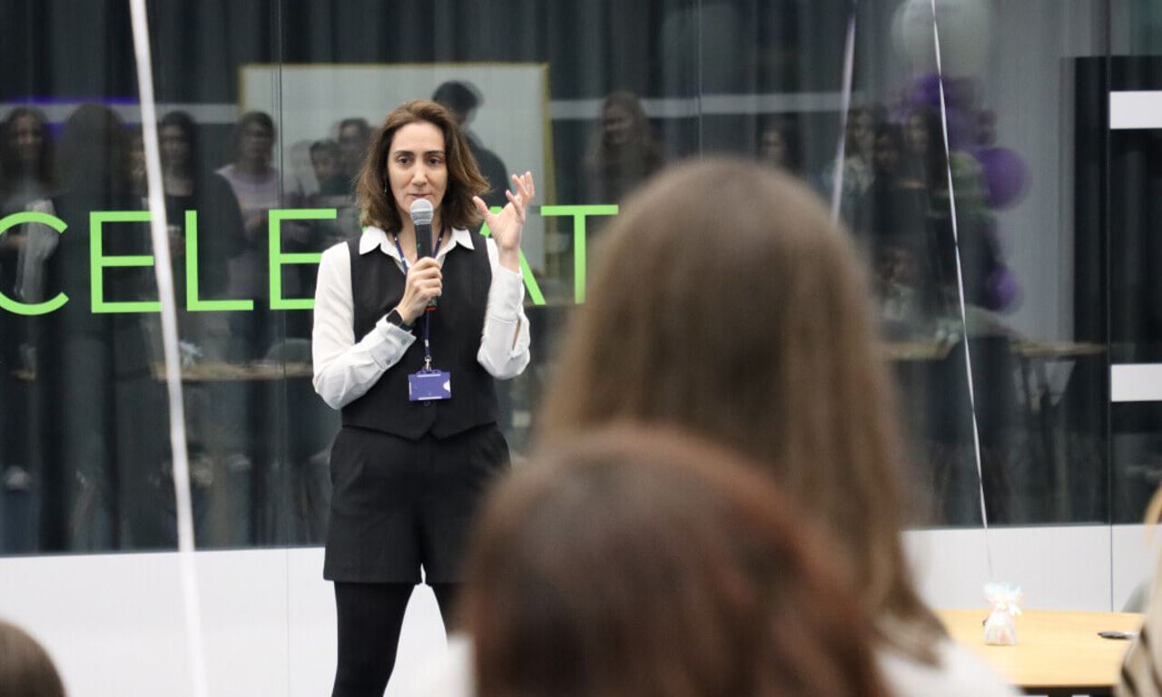 IE School of Science and Technology Hosts Event to Empower Women in STEM