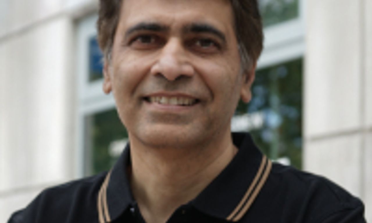 Ikhlaq Sidhu - Faculty | IE