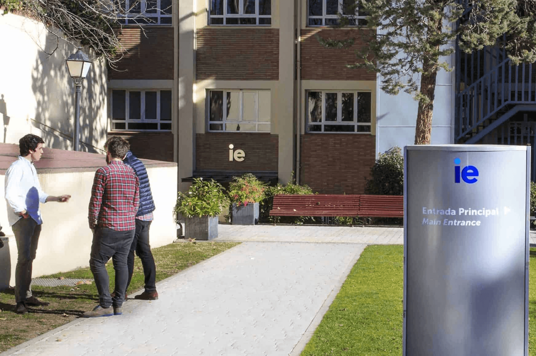 Students | IE University