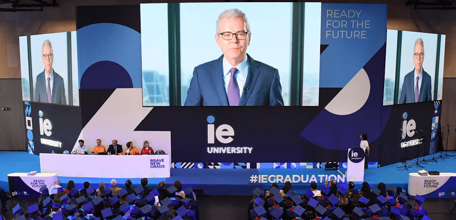 IE Law School celebrates the graduation of more than 180 Bachelor students