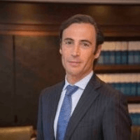 Joshua Guyer - Faculty | IE