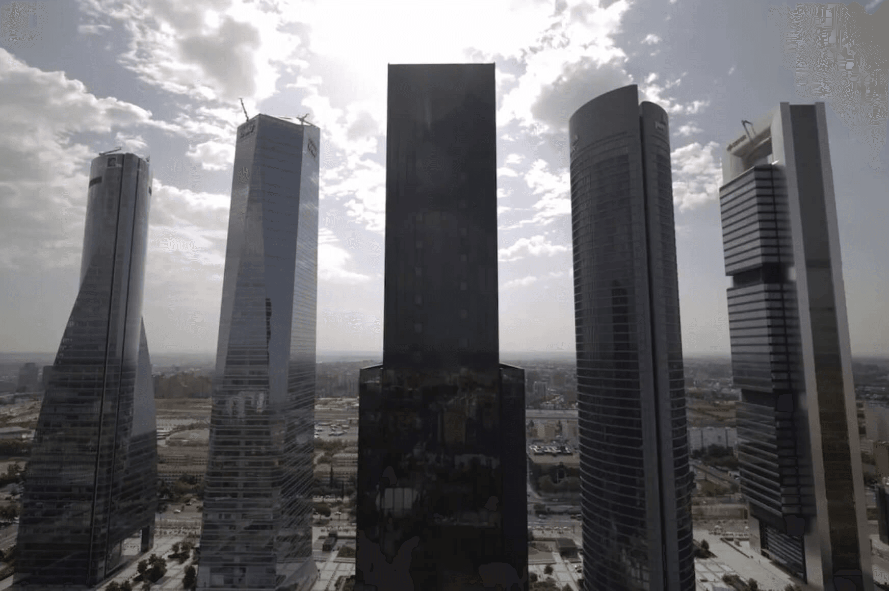 IE Tower | IE University Driving Innovation - www.ie.edu