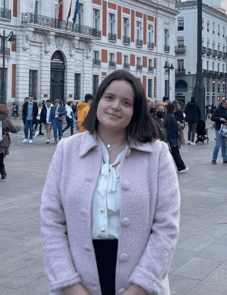 Elisa Carrara - Experience | IE Business School