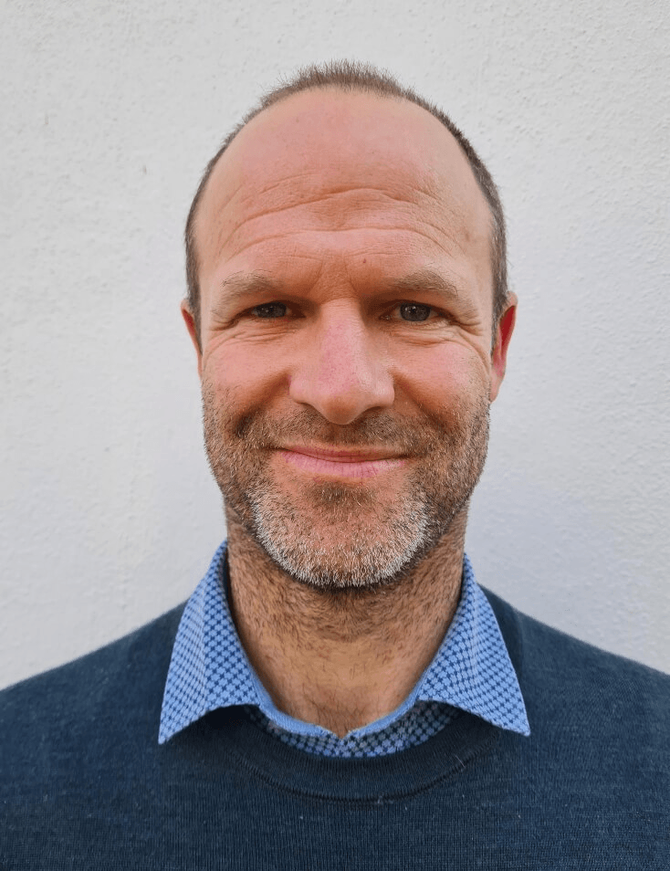 Carlos Pi - Experience | IE Business School